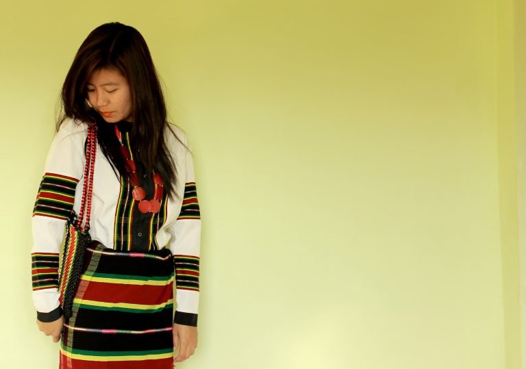 Lianu with Bawmta - Paite Nampuan